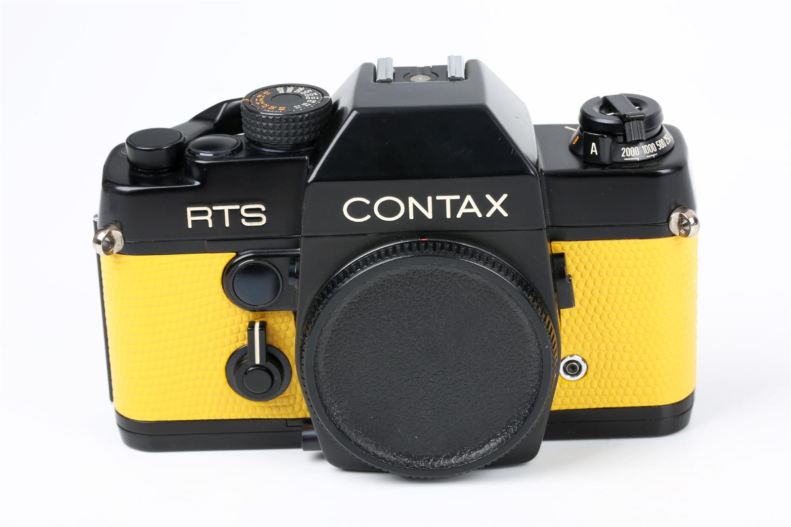 CONTAX RTS I -limited yellow leather- · Heidi-Foto München